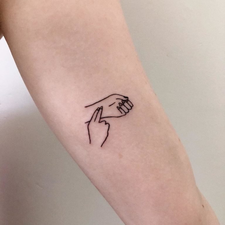15 Most Unique and Simple Minimalist Tattoo Designs - Top Beauty Magazines