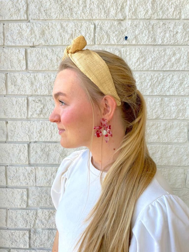 Headband Hairstyles to Keep Your Hair Out of Your Face: 40 Styles