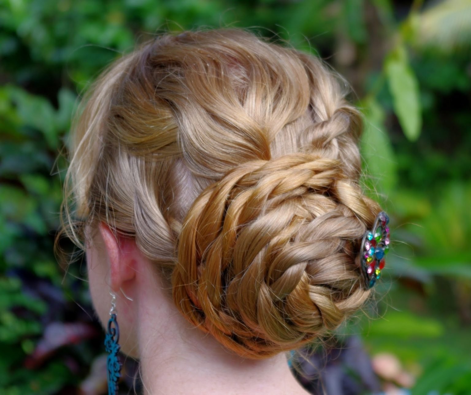 Braided Updo Hairstyles-30 Spotlight Worthy Looks - Top Beauty Magazines