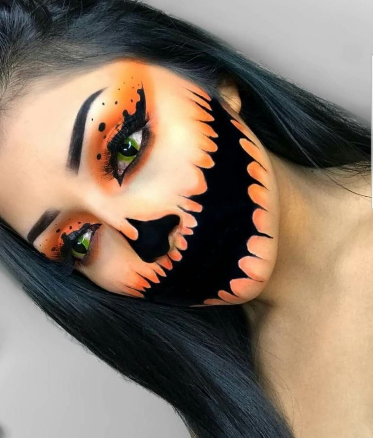30 Creepy Halloween Makeup Ideas For 2023 - Top Beauty Magazines