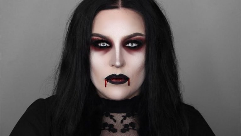 23 Vampire Makeup Ideas for Halloween 2023 - Top Beauty Magazines