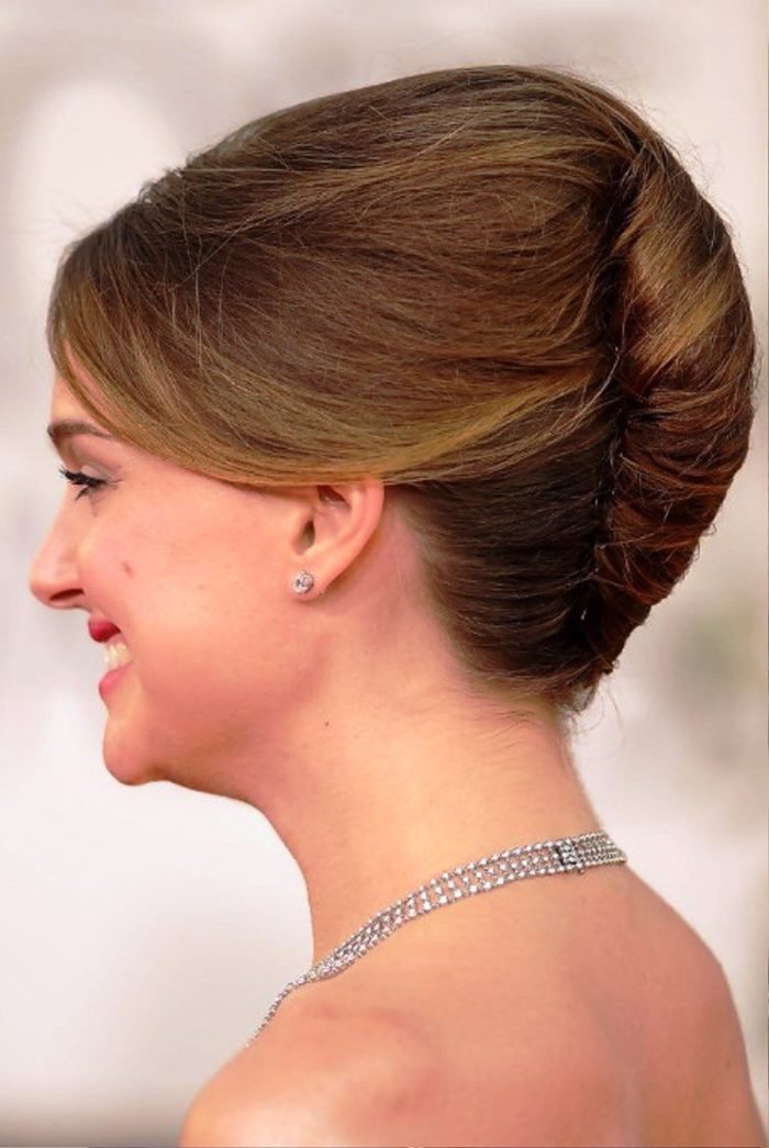 25 Stunning Masquerade Ball Hairstyles