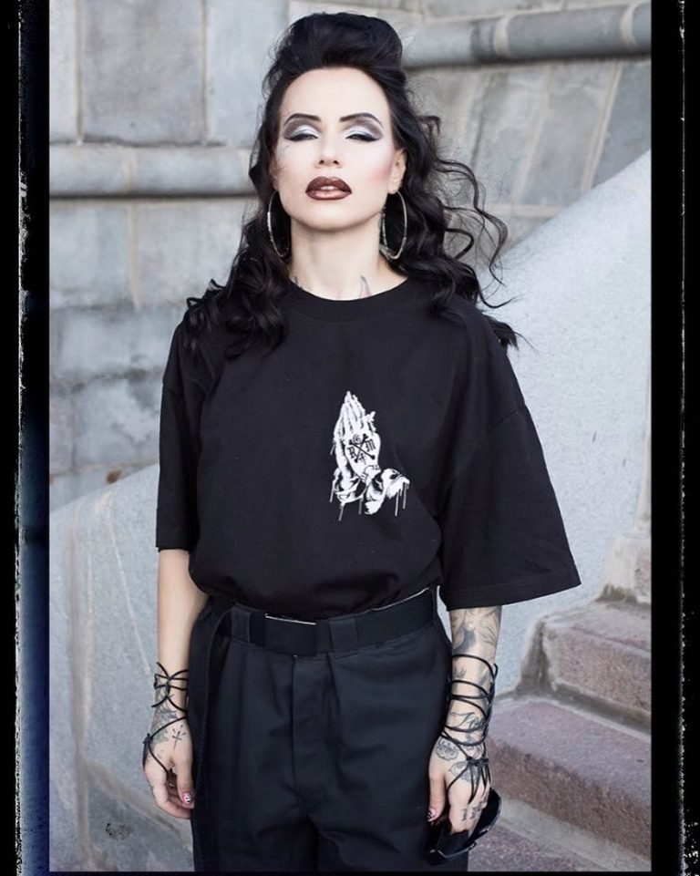 Chola Hairstyles - 12 Unique and Bold IdeasTop Beauty Magazines