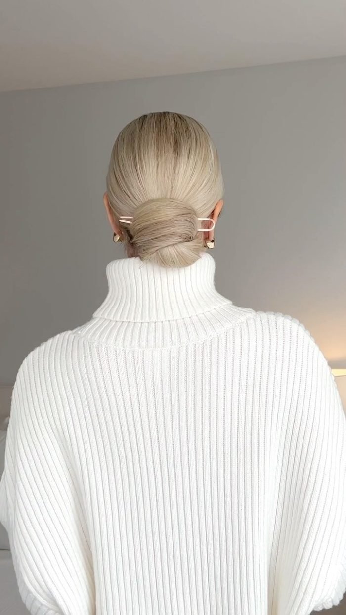 Bun Updo Ideas - 21 Amazing Styling Ideas For Adorable look