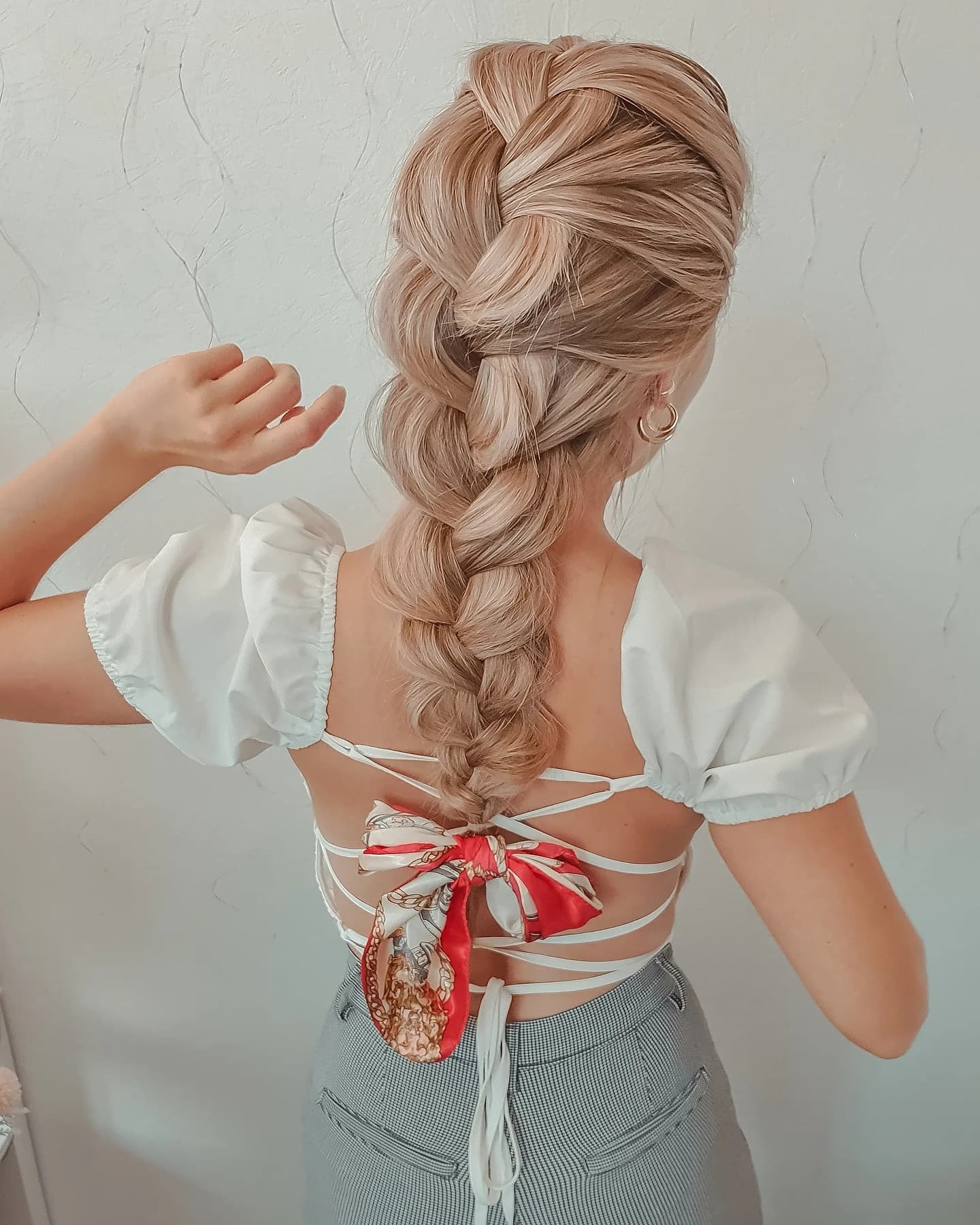 Scarf hairstyles for Protected & Stylish Hair-23 Cool Ideas