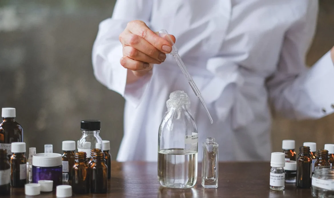 Vanilla Perfume Oil: The Secret to an Enchanting Fragrance - Top Beauty ...