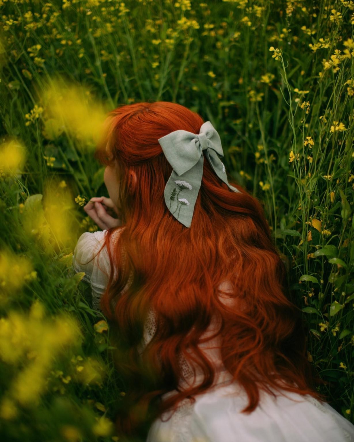 32 Fairycore Hairstyles for Ethereal Beauty: Amazing Ideas