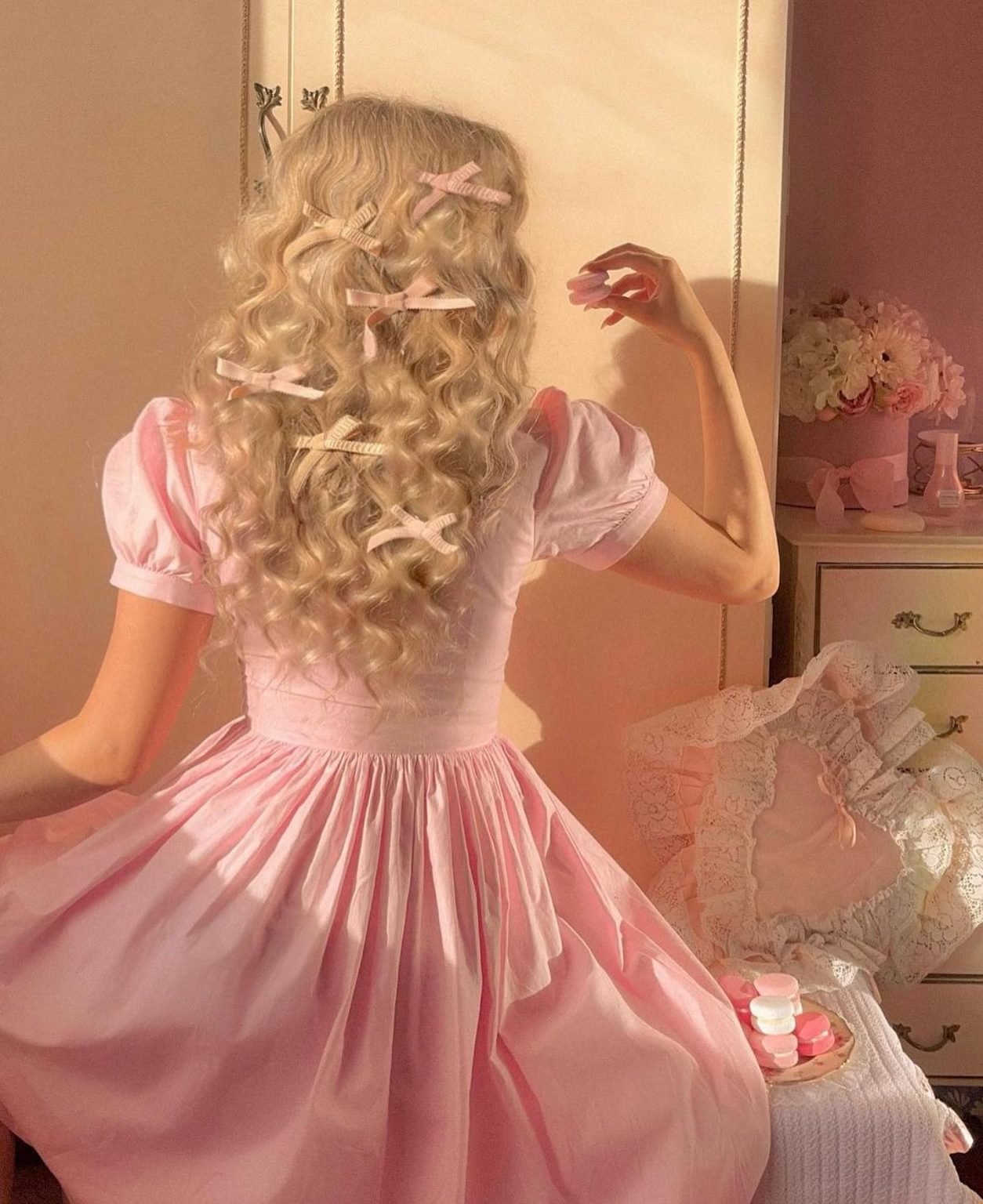32 Fairycore Hairstyles for Ethereal Beauty: Amazing Ideas
