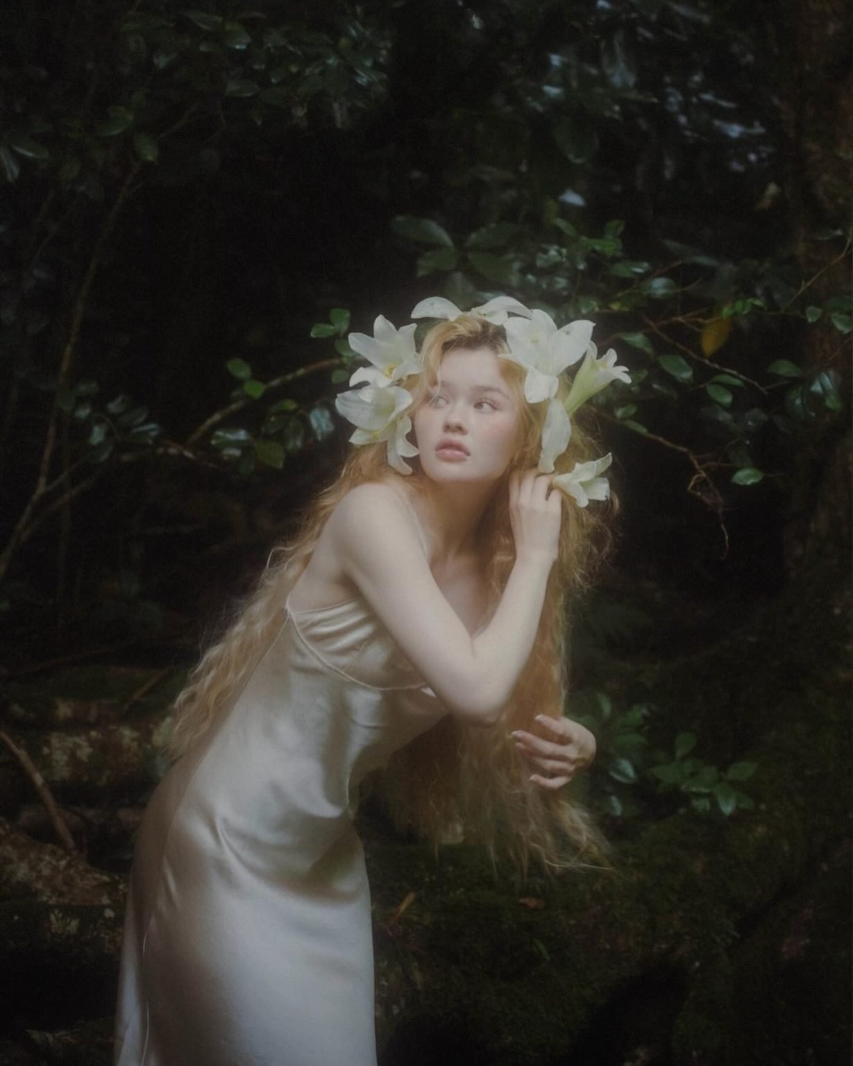 32 Fairycore Hairstyles for Ethereal Beauty: Amazing Ideas