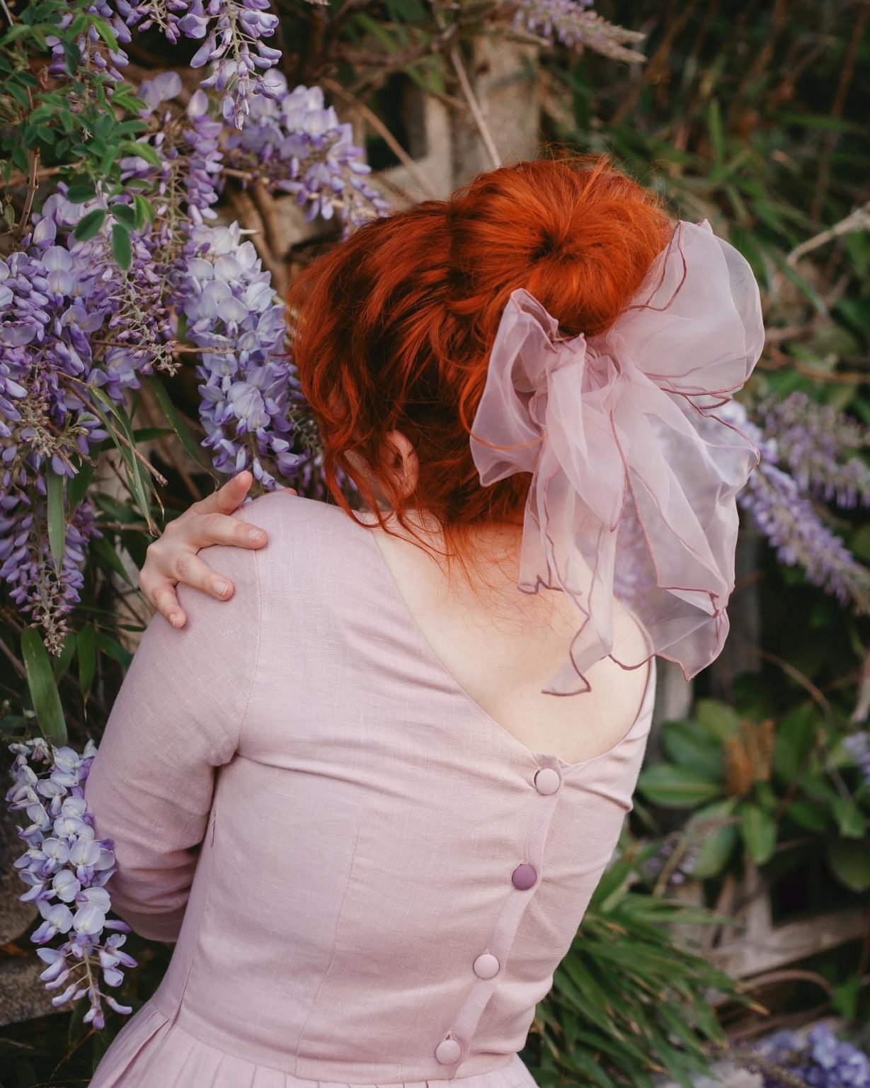 32 Fairycore Hairstyles for Ethereal Beauty: Amazing Ideas