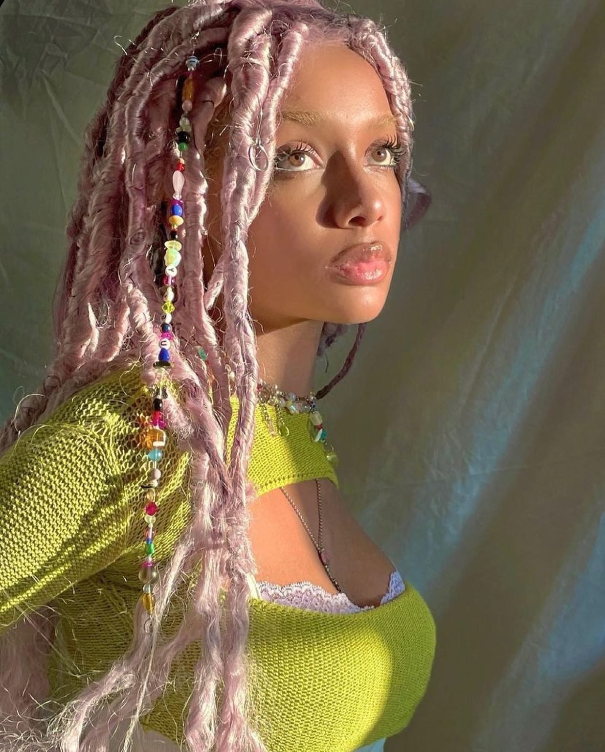 32 Fairycore Hairstyles for Ethereal Beauty: Amazing Ideas