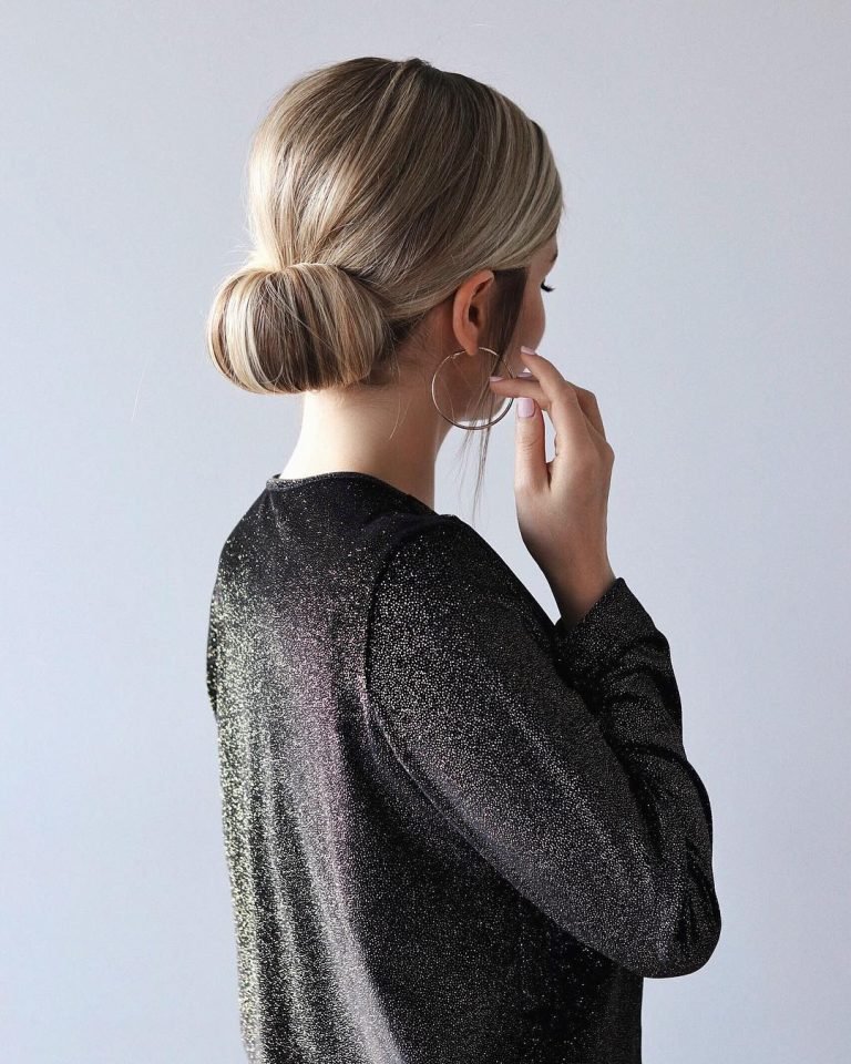 30 Amazing Looks for the Clean Girl Aesthetic Hairstyles