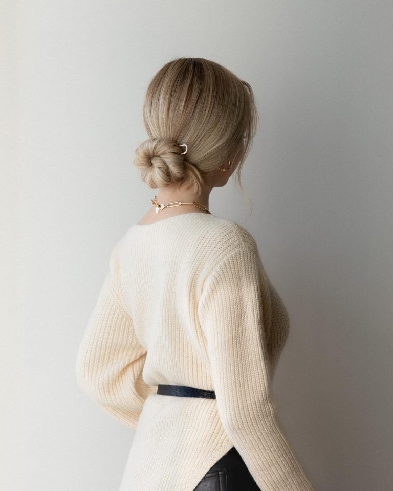 30 Amazing Looks for the Clean Girl Aesthetic Hairstyles