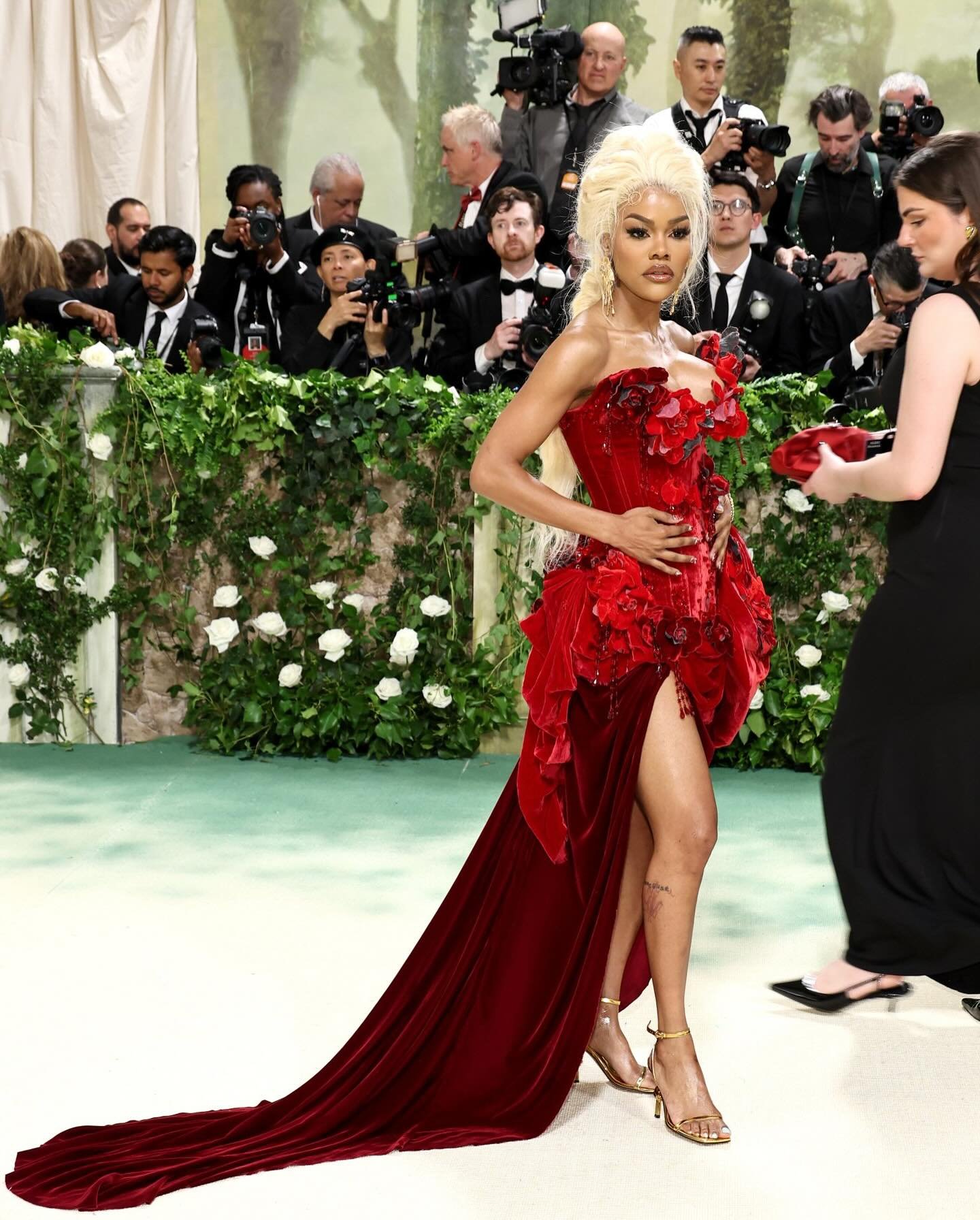 2024 Top Met Gala Hairstyles : 21 Amazing Looks for You